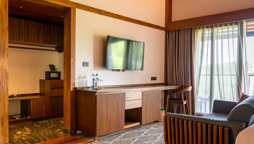 Best Resort in Ooty | Luxury Stay with Pool | Family Rooms ...